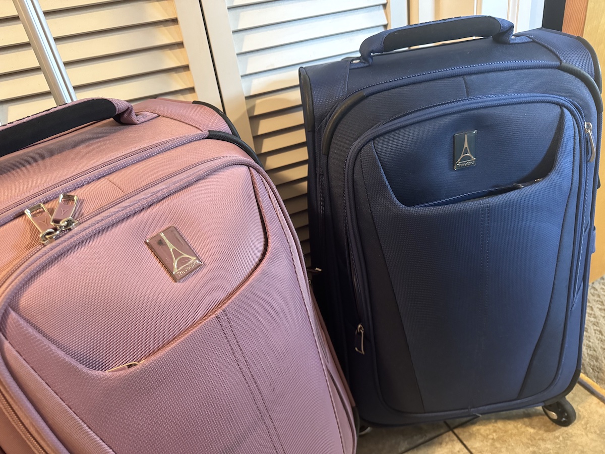 Travelpro Maxlite 5 Review (From an Airline Employee)